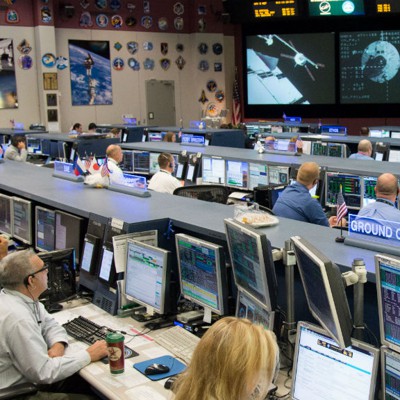 Video: Everything You'd Want to Know About NASA Mission Control ...