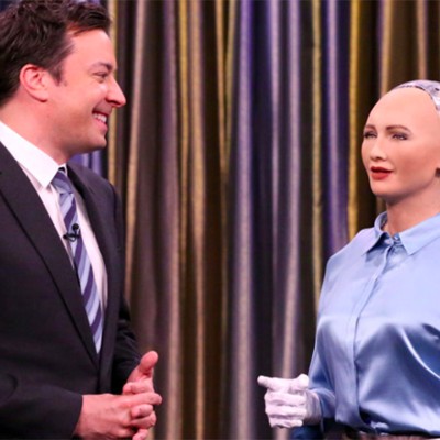 Inside the Mechanical Brain of the World’s First Robot Citizen ...