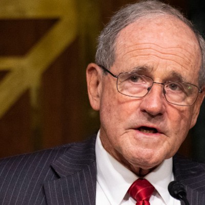 4 Senators Introduce Bill with New Tools to Compete Against China ...