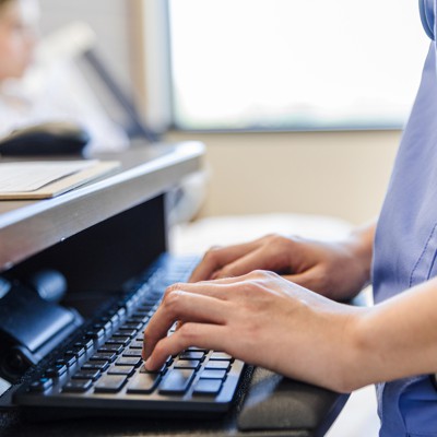 VA puts Oracle Cerner on a short leash in $10B health records contract ...