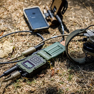 US soldiers will get electronic warfare backpacks later this year ...