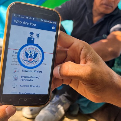 DHS releases new mobile app pushing migrants to self-deport - Nextgov/FCW